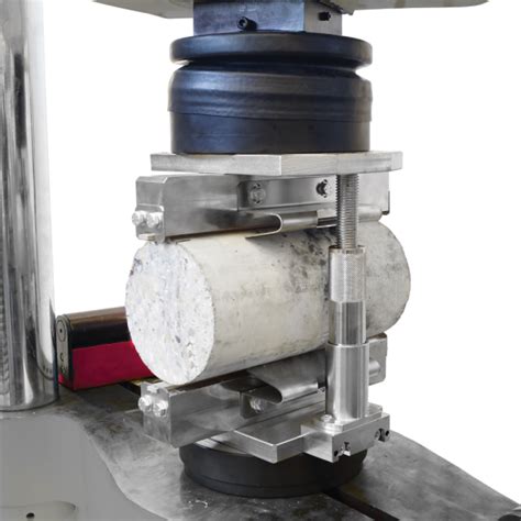 1000 Kn Utm Hpt Series With Ultimate T Control Unit Controls