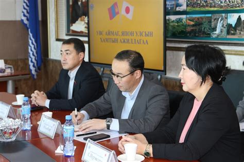 АЙМГИЙН ИТХ ЫН ДАРГА Ц БАТБОЛДЫН УРИЛГААР ЯПОН УЛСЫН БИЗНЕСИЙН ТӨЛӨӨЛӨГЧИД УВС АЙМАГТ АЖИЛЛАЖ БАЙНА