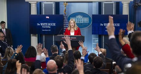 트럼프 백악관 “풀 기자단 직접 선정”…기자단 “언론 자유 침해”