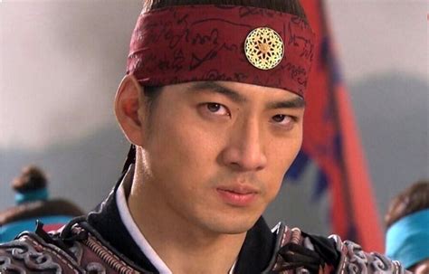 عکس جدید عاشقانه سونگ ایل گوک بازیگر نقش جومونگ و همسرش عکس