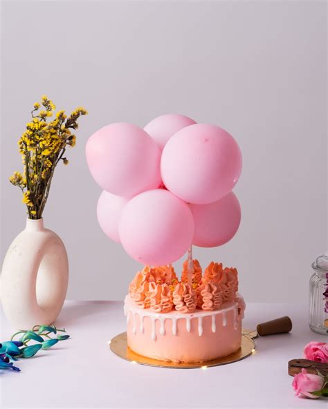 Fondle Cakes