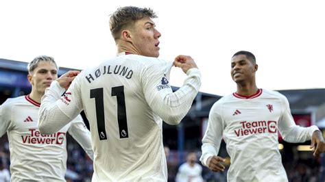 Rasmus Holjund Umbar Rahasia Cetak 2 Gol Manchester United Ke Gawang