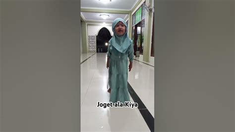 Belajar joget - YouTube