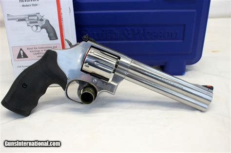 Smith And Wesson Model 686 6 Revolver 6 Box Manual Unfired Mint
