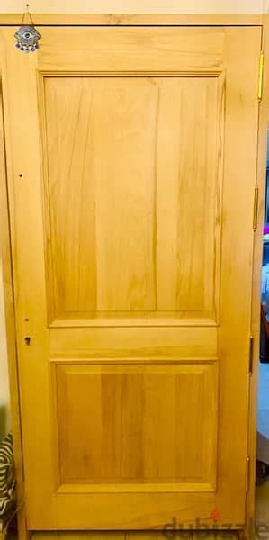 باب شقه خشب ارو بالكامل بالحلق و المفصلات جديد لم يستعمل ديكورات