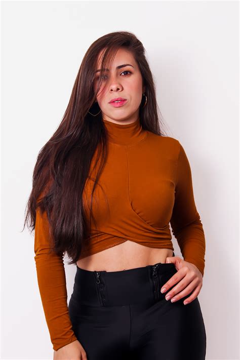 Fernanda Alves 2022 2°semestre On Behance