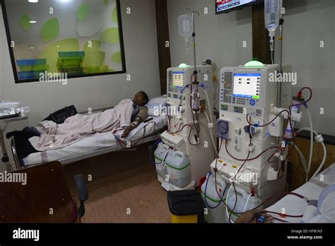 Dhaka Bangladesh 8th March 2017 A Female Dialysis Patient Getting Stock Photo Royalty Free