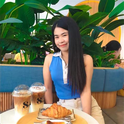 Candy Bee Coffee Added A New Photo Candy Bee Coffee