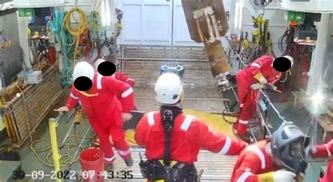 Lessons Learned Sudden And Uncontrollable Move Of Aandr Head Safety4sea