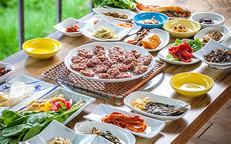 염소 떡갈비는 처음봐 오로지 먹으러 떠나는 이곳 미식 여행