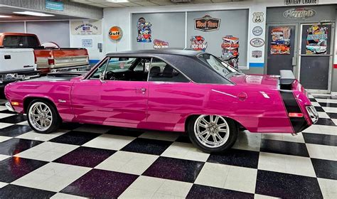 Custom 1972 Plymouth Valiant