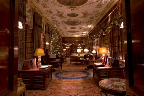 더쿠 영국귀족 집구경하기 영화 오만과 편견에서 다아시네 집으로 나왔던 데본셔 공작가문네 채스워스 하우스