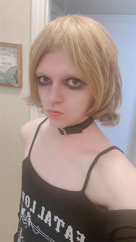Gothboi Friday Rfemboy
