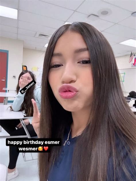 Old Insta Post Follow The Tiktok Eslis Pretty People Cute Friend