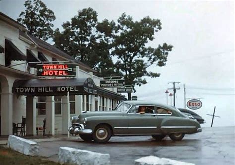 Roadside Motel Parking Lot Southeast Vacation Trip Hotel