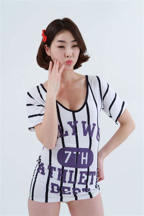 Nude Photo Set Of Korean Model Huiling 312037