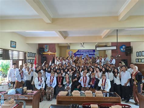 Lestarikan Budaya Jawa Permadani Tuban Gelar Pawiyatan Panatacara Tuwin Pamedhar Sabda Tugu