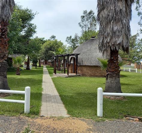 Zinyathi Lodge Bnb Finder