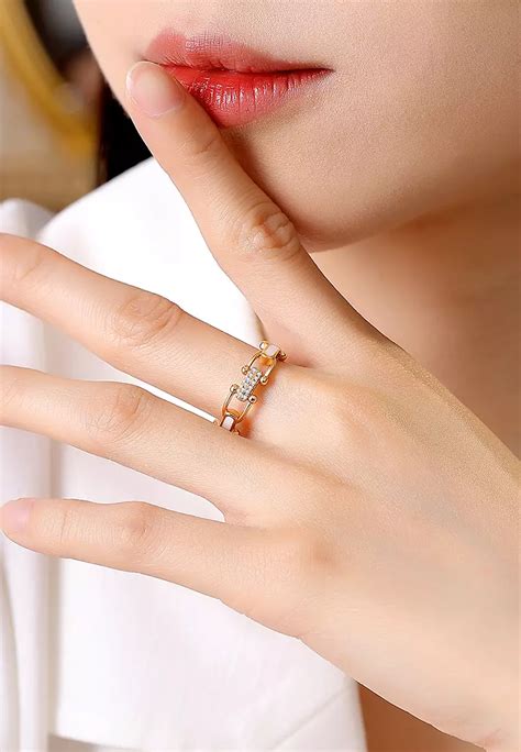 Jual Chardwake Cincin Wanita Titanium Korea Elegan Style Perhiasan Wanita Original Free Size