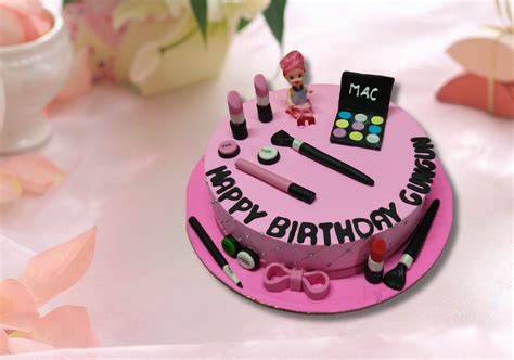 Makeup Lover Cake Bakery