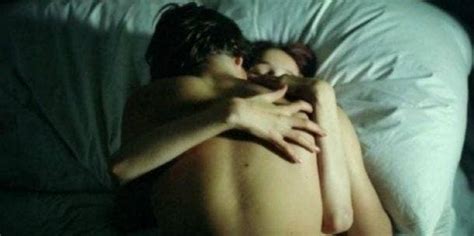 7 Sex Positions For Football Lovers Who Want To Score Big Yourtango