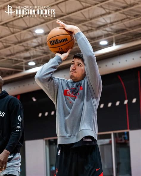 火箭队官方：与赫尔曼医院合作宣传早餐得分盛宴🥞 Nba 火箭专区 虎扑社区
