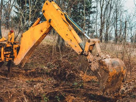 Подготовка на терен строителна площадка Варна Въглен Изкопи Варна