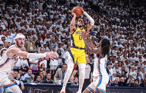 落后48分钟，哈里伯顿0 3秒绝杀雷霆！总决赛第一战揭示四大事实