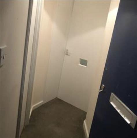 Would You Put Yours In Here For Me To Suck You Bracknell Uk Scrolller