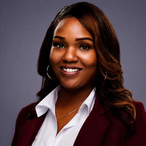 Octavia Armand Associate Banker Bmo Linkedin