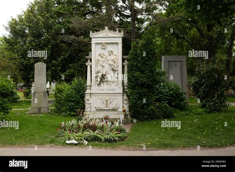 Schubert Grave