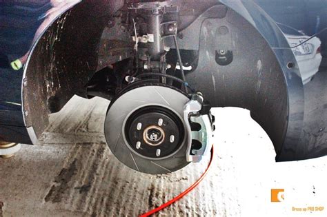 Lf 소나타 순정형 2p 브레이크 시스템 업그레이드 Lf 소나타 2p 브레이크 시스템 장착 사진 Stage We Are Car Tuning Company