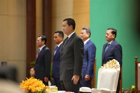 សម្តេចធិបតី ហ៊ុន ម៉ាណែត ណែនាំឱ្យរដ្ឋបាលខេត្តព្រះសីហនុយកចិត្តទុកដាក់លើបញ្ហាសន្តិសុខ សណ្ដាប់ធ្នាប់