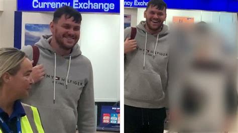 Elle Se Déguise En Machine à Laver Pour Embarrasser Son Fils à Laéroport Yahoo Actualités France