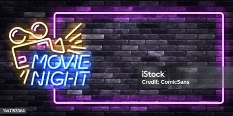 벡터 현실적인 고립 된 네온 사인 영화 밤 프레임 벽 배경에 네온에 대한 스톡 벡터 아트 및 기타 이미지 네온 형광색의 3차원 형태 Istock