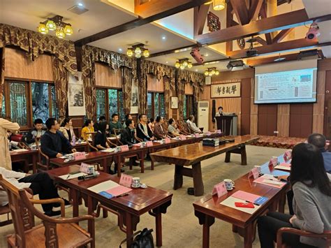 北京大学来鲁华教授应邀来校讲学 环境与资源化学技术实验教学中心