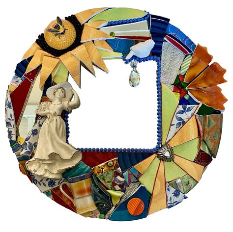 Queen Bee Oli Gallery