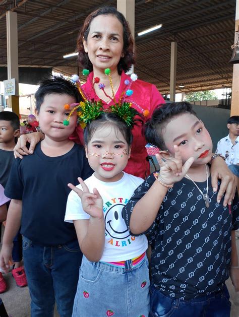 โรงเรียนธีราศรมพุนพิน โรงเรียนธีราศรมพุนพิน อ พุนพิน