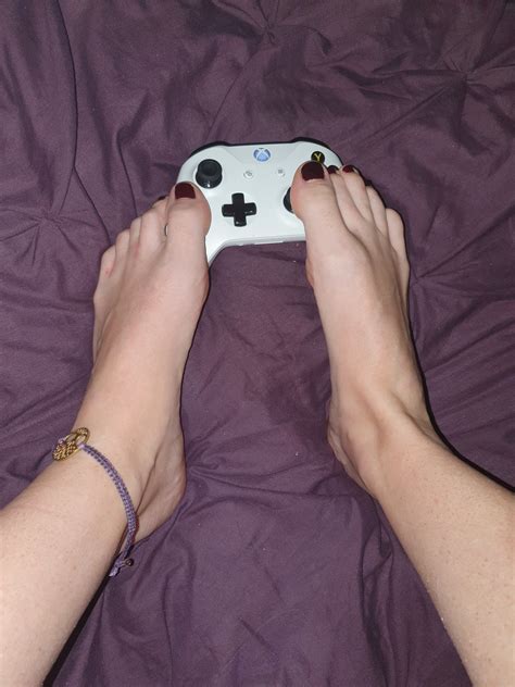 Violet Whisper S Feet