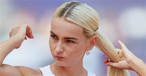 Święty Ersetic Pokazała śmiałe Zdjęcie Koleżanka Z Kadry Nie Wytrzymała