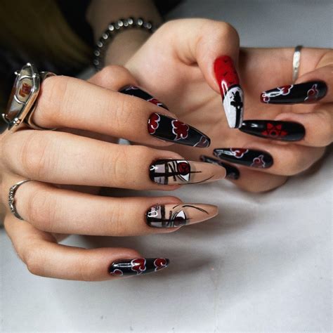 Itachi Uchiha Nails🖤 Unghie Idee