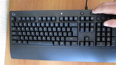 Игровая мембренная клавиатура с RGB подсветкой Logitech G213 Prodigy ...