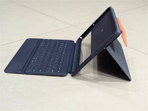 Logitech Rugged Folio Keyboard Case For Ipad 7th 8th And 9th Gen Computers And Tech Parts