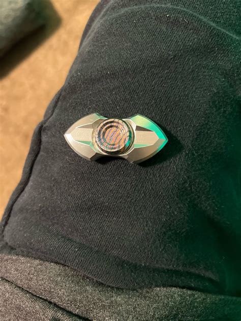 [wts] axiom edc apache in ss with zircuti buttons for 100 shipped