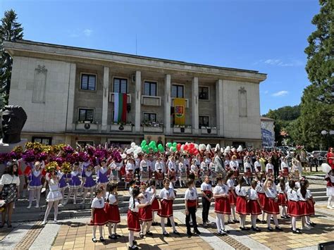 24 май празник който ни обединява Инж Петко Пенков председател на Общински съвет Троян
