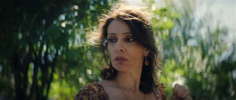 Dans «alertes «indéfendable Et «après Le Déluge Marilyse Bourke Se Métamorphose Dun Rôle à