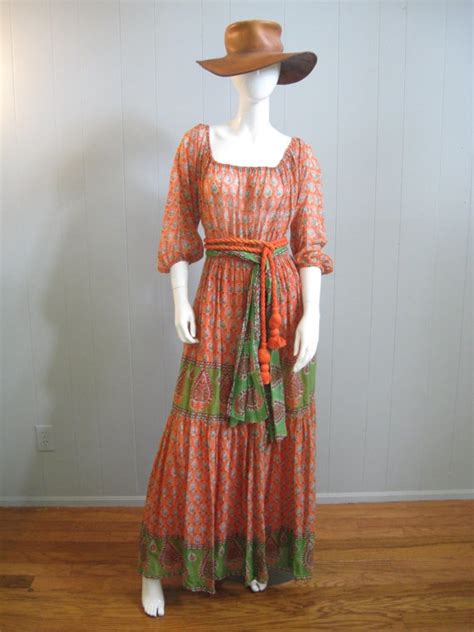 70s Vintage Peasant Off Shoulder India Cotton Hippie Boho Maxi Dress