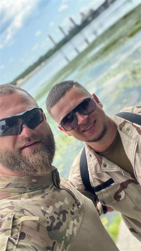 «Мы закапываем себя живьем в землю чтобы смириться со смертью Как бойцы ГУР Украины проводят