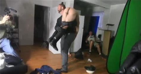 KO Ed Naked Guy Carried ThisVid