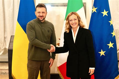 Chi è Cecilia Piccioni Lambasciatrice Italiana A Mosca Che Ha